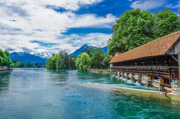 20 photos that make you start planning a trip to Thun - Our Swiss ...